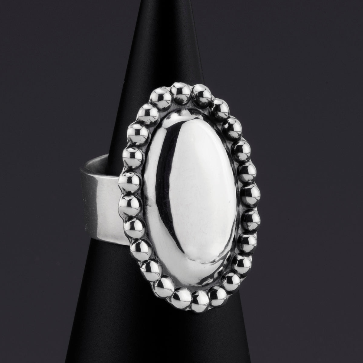 Mexican Sterling Silver Cameo Ring - Reveka Rose