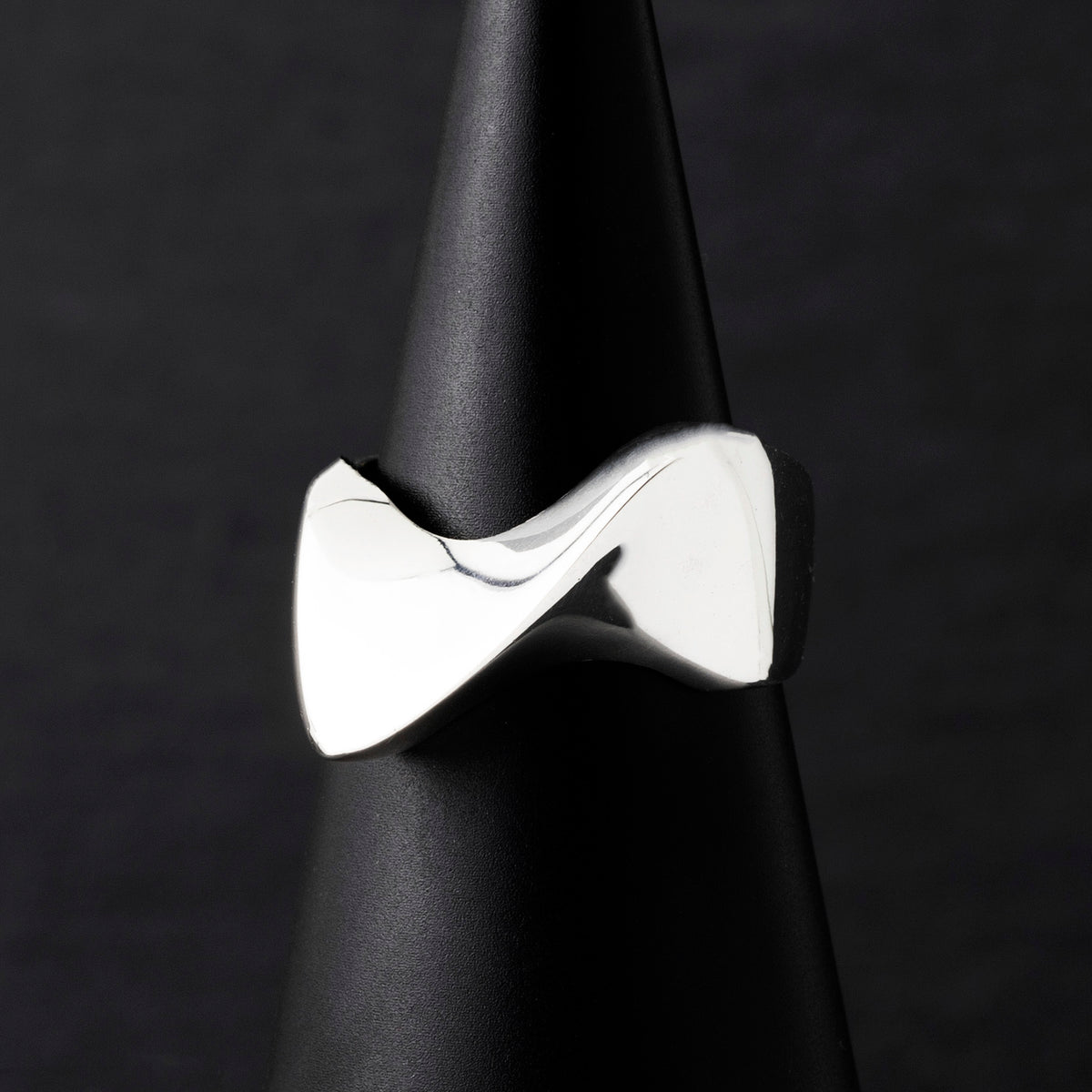 Twist of Bold Sterling Silver Ring - Reveka Rose